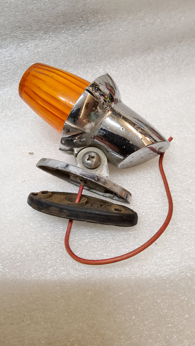 Vintage Signal Stat Truck Cab Clearance Light 13M – BinderBoneyard
